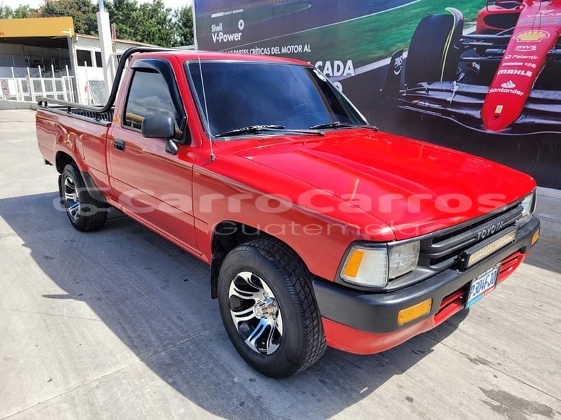 Comprar usados carro toyota hilux rojo en guatemala en guatemala - guatemala.carrocarros
